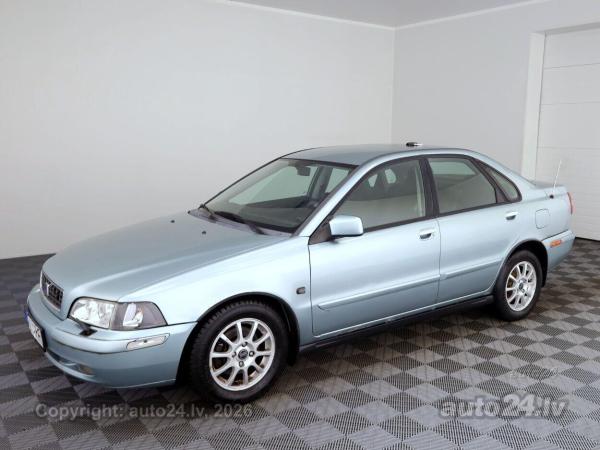 Volvo S40 2003 in Tallinn, with an engine capacity of 1.60 L and mileage of 129 thousand km for 599 €, photo 2 on AUTOMOTO.COM.LV