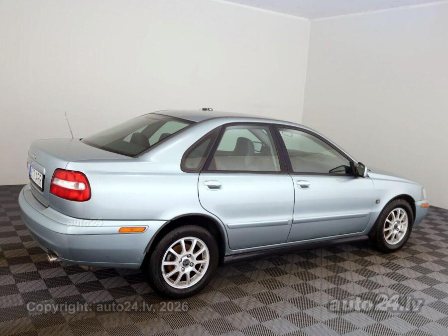Volvo S40 2003 Tallina, ar dzinēja tilpumu 1.60 L un nobraukumu 129 tūkst. km par 599 €, foto 3 vietnē AUTOMOTO.COM.LV