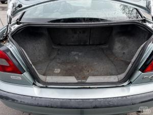 Volvo S40 2003 Klaipėda, ar dzinēja tilpumu 1.80 L un nobraukumu 297 tūkst. km par 700 €, foto 13 vietnē AUTOMOTO.COM.LV