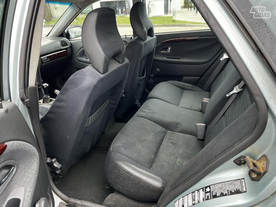 Volvo S40 2003 Klaipėda, ar dzinēja tilpumu 1.80 L un nobraukumu 297 tūkst. km par 700 €, foto 14 vietnē AUTOMOTO.COM.LV