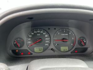 Volvo S40 2003 Klaipėda, ar dzinēja tilpumu 1.80 L un nobraukumu 297 tūkst. km par 700 €, foto 16 vietnē AUTOMOTO.COM.LV