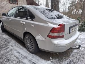 Volvo S40 2004 Daugavpils, ar dzinēja tilpumu 2.00 L un nobraukumu 345 tūkst. km par 799 €, foto 3 vietnē AUTOMOTO.COM.LV