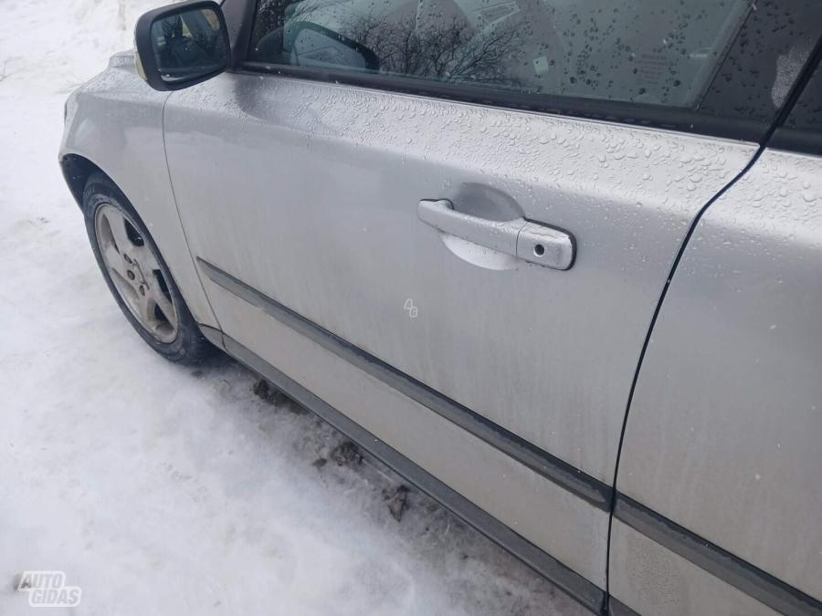 Volvo S40 2004 Viļņa, ar dzinēja tilpumu 2.00 L un nobraukumu 336 tūkst. km par 1800 €, foto 3 vietnē AUTOMOTO.COM.LV