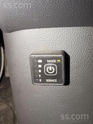 Volvo S40 2004 in Riga, with an engine capacity of 1.80 L and mileage of 331 thousand km for 1200 €, photo 9 on AUTOMOTO.COM.LV