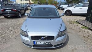 Вольво С40 2004 в Рига, объемом двигателя 2.40 л и пробегом 283 тыс. км за 1650 €, фото 5 на AUTOMOTO.COM.LV