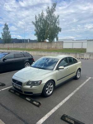 Вольво С40 2004 в Вильнюс, объемом двигателя 2.40 л и пробегом 320 тыс. км за 700 €, фото 9 на AUTOMOTO.COM.LV