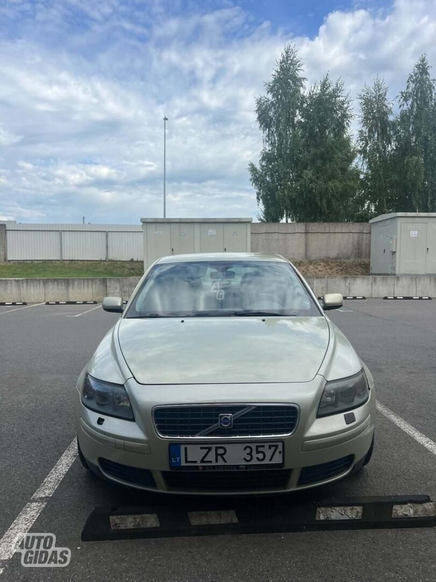 Вольво С40 2004 в Вильнюс, объемом двигателя 2.40 л и пробегом 320 тыс. км за 700 €, фото 12 на AUTOMOTO.COM.LV