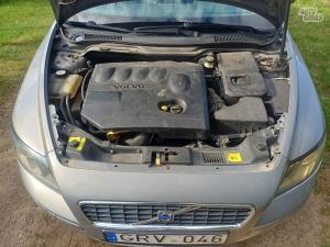 Volvo S40 2004 Viļņa, ar dzinēja tilpumu 2.00 L un nobraukumu 364 tūkst. km par 1400 €, foto 16 vietnē AUTOMOTO.COM.LV
