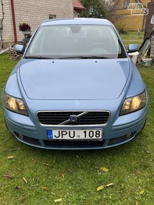 Volvo S40 2004 in Kelme, with an engine capacity of 2.00 L and mileage of 375 thousand km for 1100 €, photo  on AUTOMOTO.COM.LV