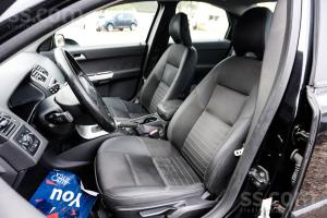 Volvo S40 2005 in Riga, with an engine capacity of 2.00 L and mileage of 0 thousand km for 2300 €, photo 5 on AUTOMOTO.COM.LV