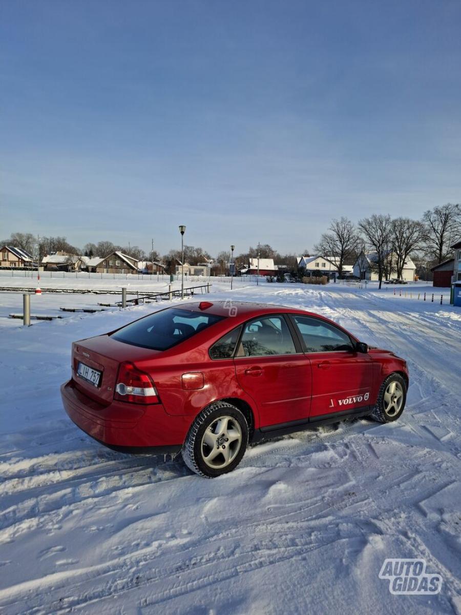 Вольво С40 2005 в Шилуте, объемом двигателя 2.40 л и пробегом 390 тыс. км за 1350 €, фото 3 на AUTOMOTO.COM.LV
