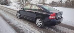 Volvo S40 2005 Kauņa, ar dzinēja tilpumu 2.40 L un nobraukumu 298 tūkst. km par 2000 €, foto 4 vietnē AUTOMOTO.COM.LV