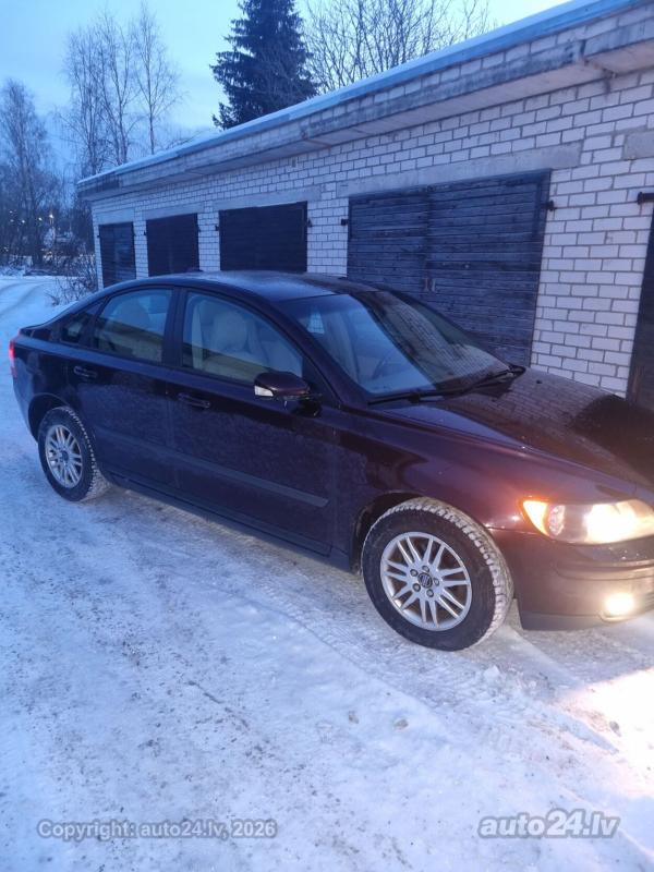 Volvo S40 2005 Veru, ar dzinēja tilpumu 1.80 L un nobraukumu 306 tūkst. km par 1300 €, foto 2 vietnē AUTOMOTO.COM.LV