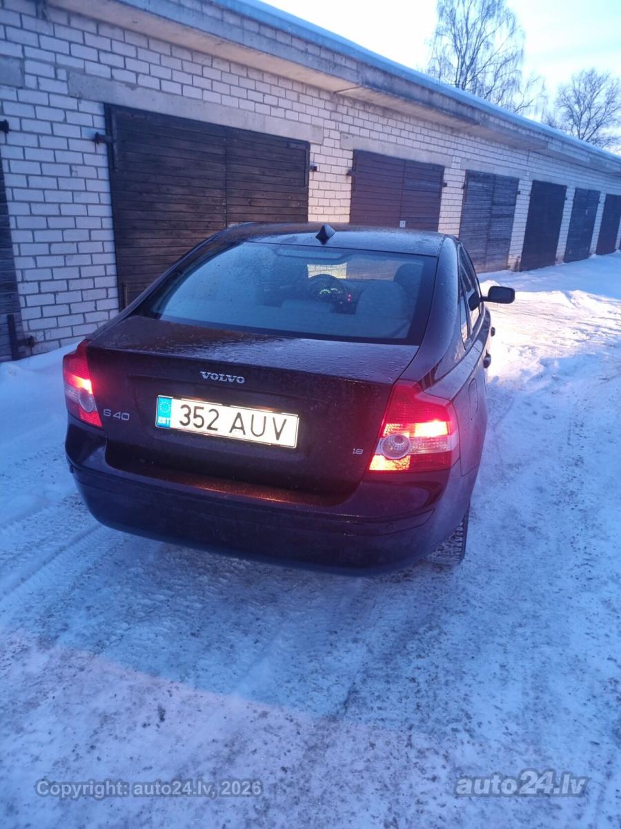 Volvo S40 2005 Veru, ar dzinēja tilpumu 1.80 L un nobraukumu 306 tūkst. km par 1300 €, foto 6 vietnē AUTOMOTO.COM.LV