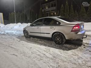 Volvo S40 2005 Šilalė, ar dzinēja tilpumu 2.00 L un nobraukumu 300 tūkst. km par 1000 €, foto 7 vietnē AUTOMOTO.COM.LV