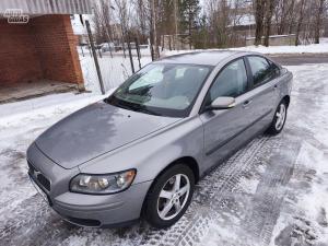 Volvo S40 2005 Tauragė, ar dzinēja tilpumu 2.00 L un nobraukumu 259 tūkst. km par 1850 €, foto 9 vietnē AUTOMOTO.COM.LV