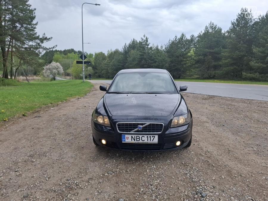 Вольво С40 2005 в Вильнюс, объемом двигателя 1.60 л и пробегом 336 тыс. км за 890 €, фото 4 на AUTOMOTO.COM.LV