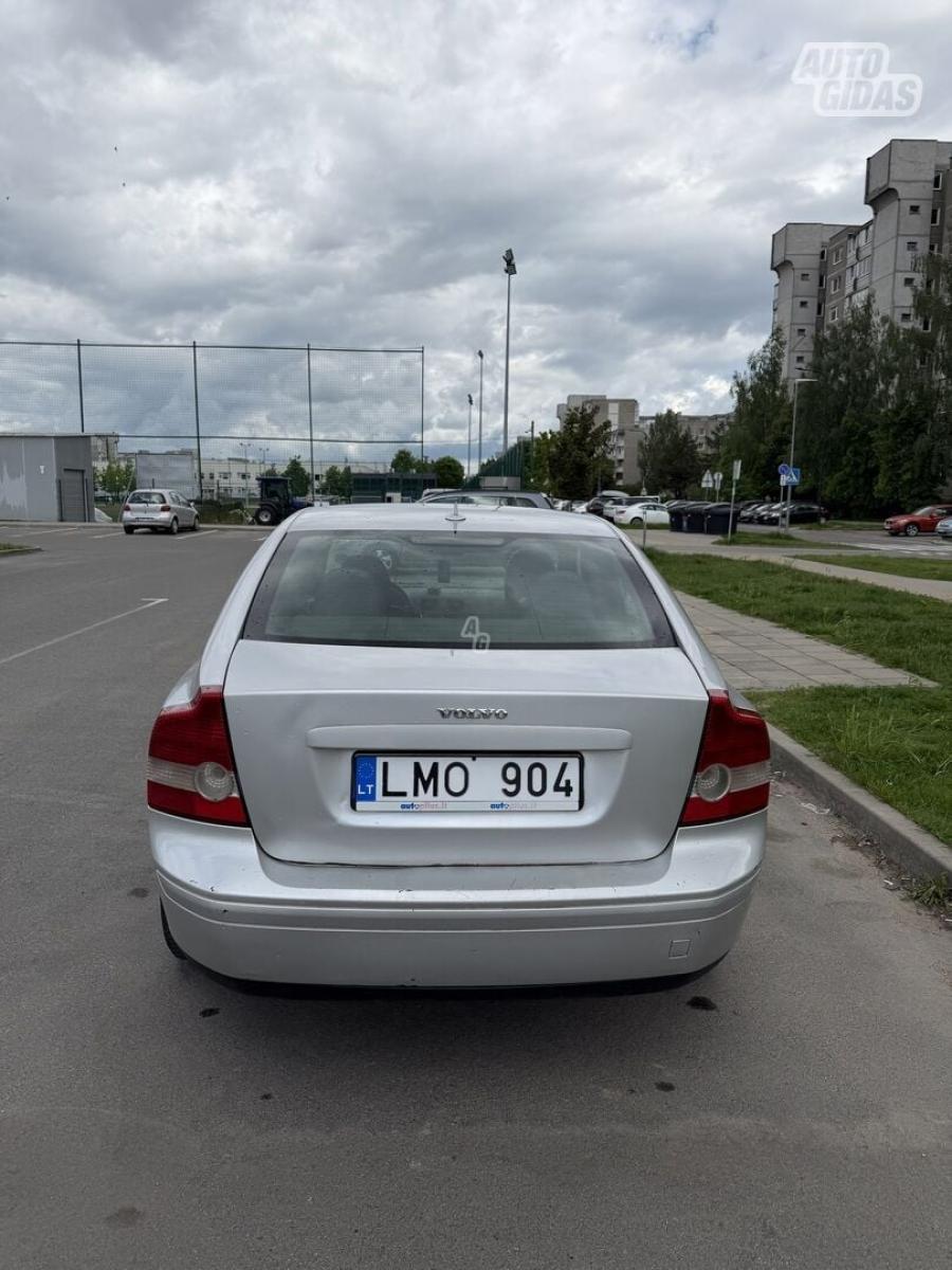 Вольво С40 2005 в Вильнюс, объемом двигателя 2.00 л и пробегом 335 тыс. км за 1250 €, фото 7 на AUTOMOTO.COM.LV
