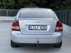 Volvo S40 2005 in Vilnius, with an engine capacity of 2.00 L and mileage of 279 thousand km for 850 €, photo 6 on AUTOMOTO.COM.LV