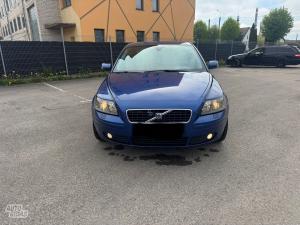 Volvo S40 2006 in Siauliai, with an engine capacity of 1.60 L and mileage of 308 thousand km for 1450 €, photo 4 on AUTOMOTO.COM.LV