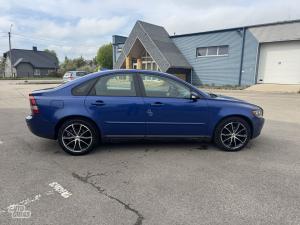 Volvo S40 2006 in Siauliai, with an engine capacity of 1.60 L and mileage of 308 thousand km for 1450 €, photo 7 on AUTOMOTO.COM.LV