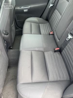 Volvo S40 2006 in Siauliai, with an engine capacity of 1.60 L and mileage of 308 thousand km for 1450 €, photo 10 on AUTOMOTO.COM.LV