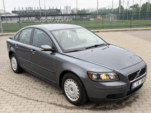 Вольво С40 2006 в Ионава, объемом двигателя 1.80 л и пробегом 300 тыс. км за 500 €, фото 4 на AUTOMOTO.COM.LV