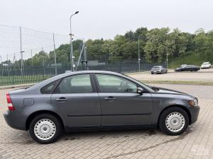 Вольво С40 2006 в Ионава, объемом двигателя 1.80 л и пробегом 300 тыс. км за 500 €, фото 5 на AUTOMOTO.COM.LV