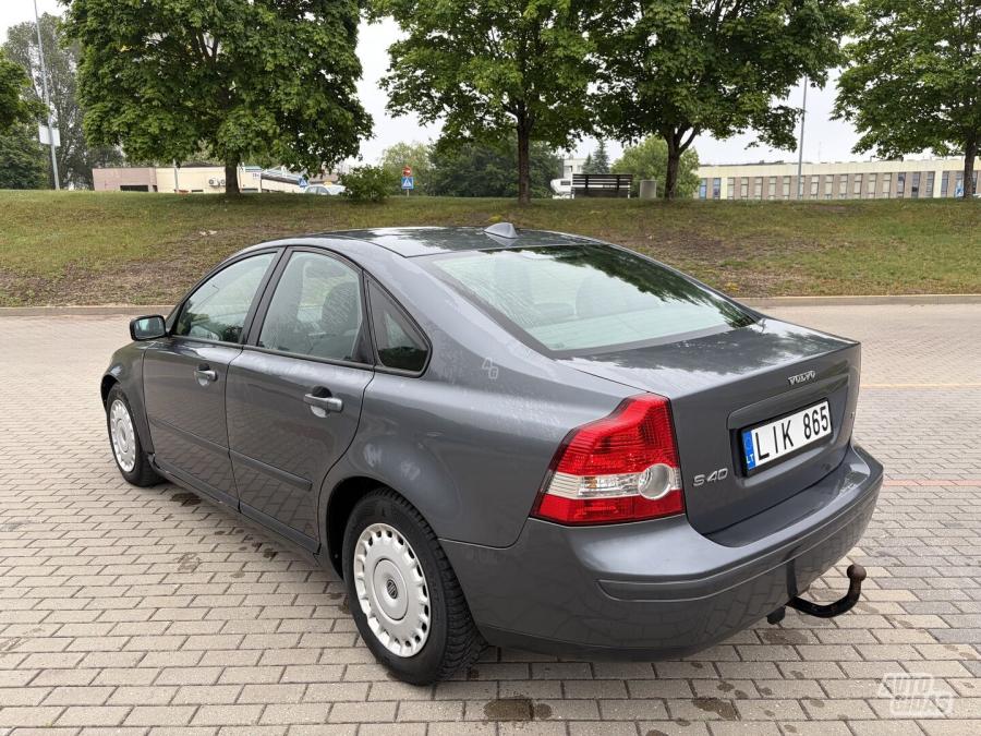 Вольво С40 2006 в Ионава, объемом двигателя 1.80 л и пробегом 300 тыс. км за 500 €, фото 8 на AUTOMOTO.COM.LV