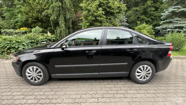 Вольво С40 2006 в Каунас, объемом двигателя 1.60 л и пробегом 242 тыс. км за 2000 €, фото 1 на AUTOMOTO.COM.LV