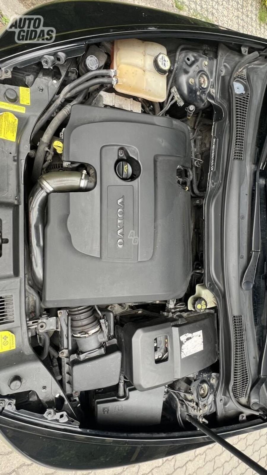 Volvo S40 2006 in Kaunas, with an engine capacity of 1.60 L and mileage of 242 thousand km for 2000 €, photo 12 on AUTOMOTO.COM.LV