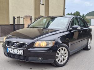 Вольво С40 2006 в Шилуте, объемом двигателя 1.60 л и пробегом 267 тыс. км за 1050 €, фото  на AUTOMOTO.COM.LV