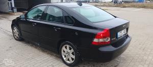 Volvo S40 2006 in Vilkaviskis, with an engine capacity of 2.00 L and mileage of 309 thousand km for 600 €, photo 3 on AUTOMOTO.COM.LV