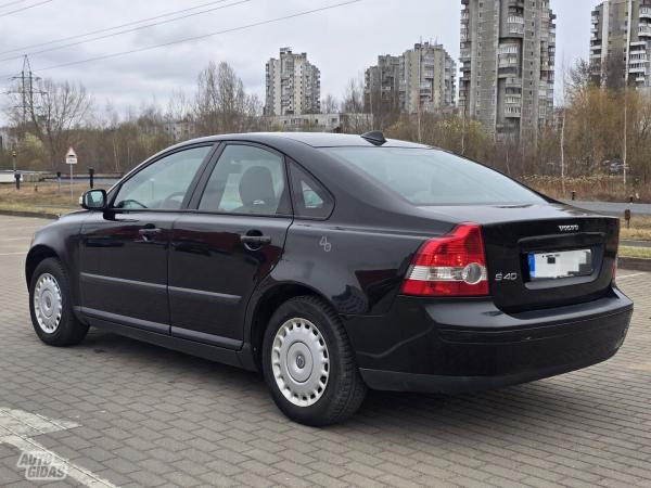 Volvo S40 2007 Viļņa, ar dzinēja tilpumu 1.60 L un nobraukumu 264 tūkst. km par 1100 €, foto 5 vietnē AUTOMOTO.COM.LV