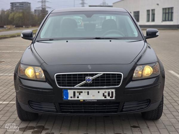 Volvo S40 2007 Viļņa, ar dzinēja tilpumu 1.60 L un nobraukumu 264 tūkst. km par 1100 €, foto 7 vietnē AUTOMOTO.COM.LV