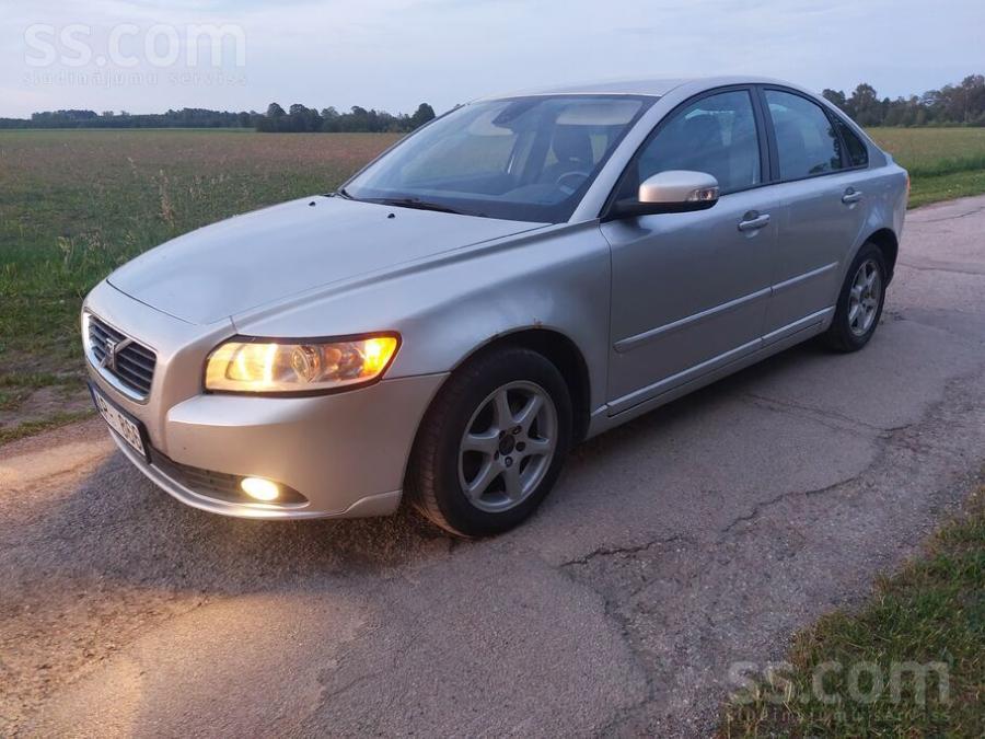 Volvo S40 2007 Dobele, ar dzinēja tilpumu 1.60 L un nobraukumu 312 tūkst. km par 1850 €, foto 1 vietnē AUTOMOTO.COM.LV