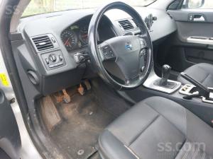 Volvo S40 2007 Dobele, ar dzinēja tilpumu 1.60 L un nobraukumu 312 tūkst. km par 1850 €, foto 4 vietnē AUTOMOTO.COM.LV