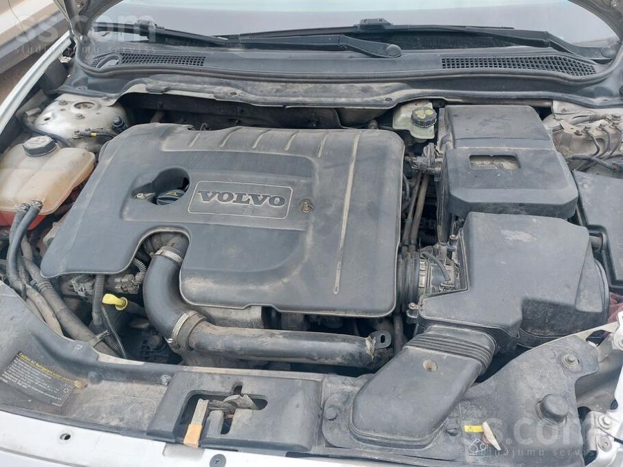 Volvo S40 2007 Dobele, ar dzinēja tilpumu 1.60 L un nobraukumu 312 tūkst. km par 1850 €, foto 5 vietnē AUTOMOTO.COM.LV