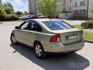 Volvo S40 2007 Aizkraukle, ar dzinēja tilpumu 1.60 L un nobraukumu 294 tūkst. km par 1750 €, foto 4 vietnē AUTOMOTO.COM.LV