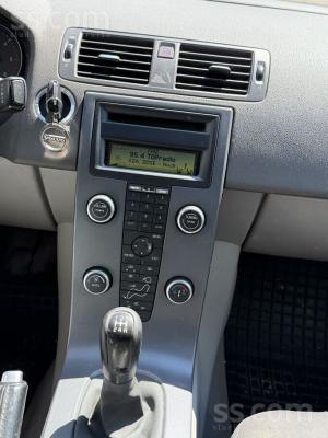 Volvo S40 2007 Aizkraukle, ar dzinēja tilpumu 1.60 L un nobraukumu 294 tūkst. km par 1750 €, foto 12 vietnē AUTOMOTO.COM.LV