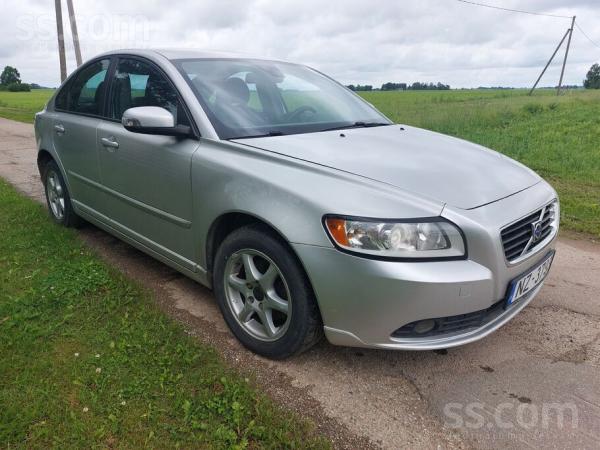 Вольво С40 2007 в Добеле, объемом двигателя 1.60 л и пробегом 312 тыс. км за 1650 €, фото 1 на AUTOMOTO.COM.LV