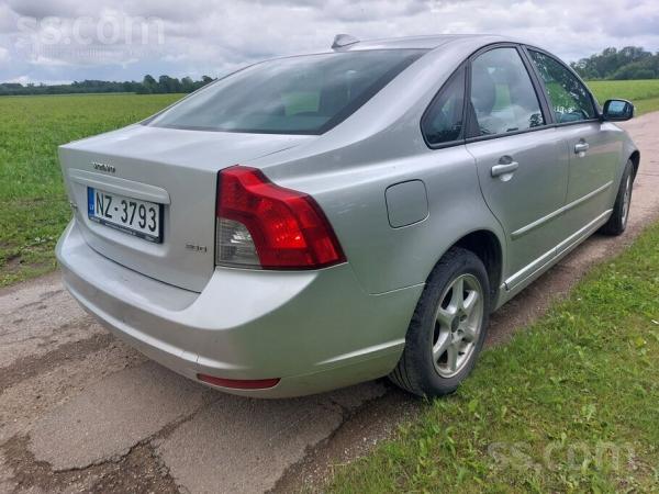 Вольво С40 2007 в Добеле, объемом двигателя 1.60 л и пробегом 312 тыс. км за 1650 €, фото 2 на AUTOMOTO.COM.LV