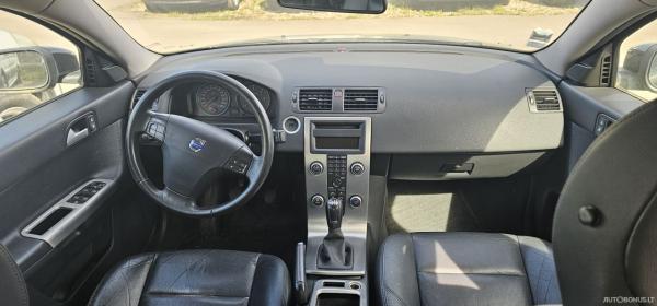 Volvo S40 2008 Kauņa, ar dzinēja tilpumu 2.00 L un nobraukumu 223 tūkst. km par 2900 €, foto 2 vietnē AUTOMOTO.COM.LV