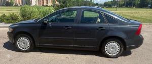Volvo S40 2008 in Kaunas, with an engine capacity of 1.56 L and mileage of 441 thousand km for 2500 €, photo 3 on AUTOMOTO.COM.LV