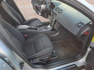 Volvo S40 2008 in Siauliai, with an engine capacity of 1.60 L and mileage of 241 thousand km for 3150 €, photo 10 on AUTOMOTO.COM.LV