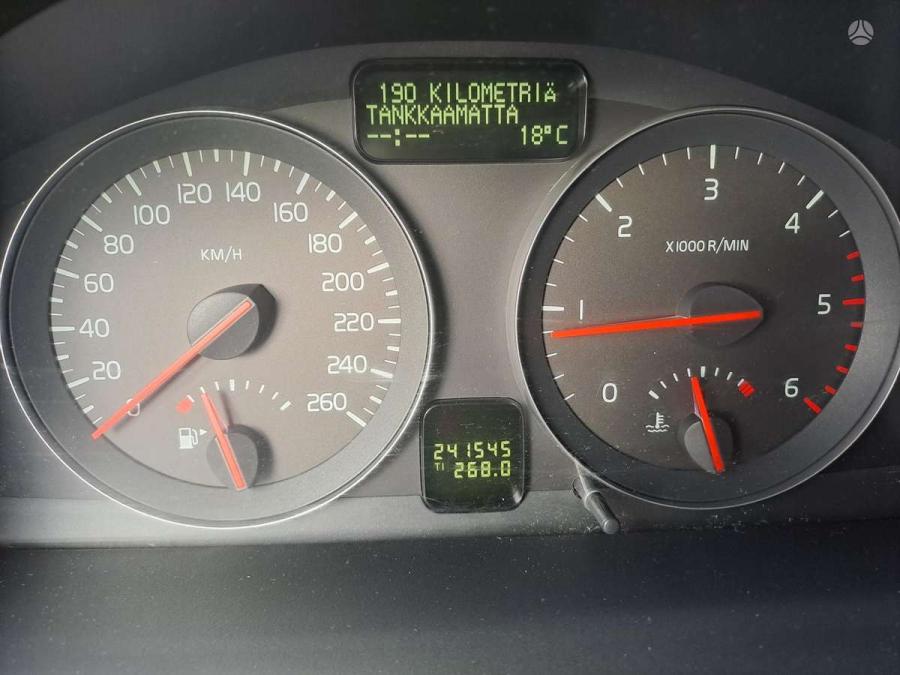 Volvo S40 2008 in Siauliai, with an engine capacity of 1.60 L and mileage of 241 thousand km for 3150 €, photo 14 on AUTOMOTO.COM.LV