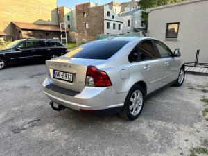Volvo S40 2009 Rīga, ar dzinēja tilpumu 2.00 L un nobraukumu 272 tūkst. km par 1982 €, foto 10 vietnē AUTOMOTO.COM.LV