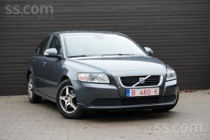 Volvo S40 2009 Rīga, ar dzinēja tilpumu 1.60 L un nobraukumu 201 tūkst. km par 4890 €, foto 2 vietnē AUTOMOTO.COM.LV