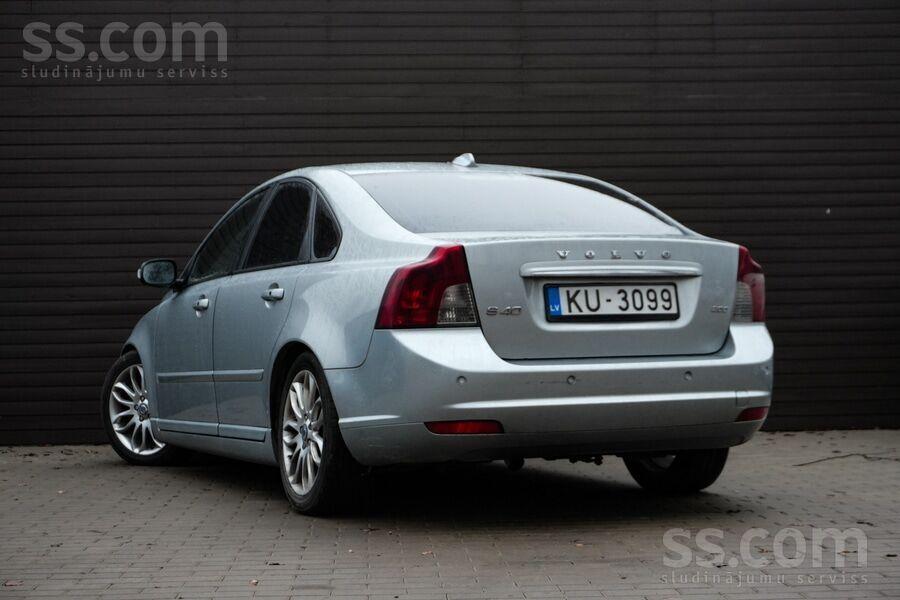 Volvo S40 2009 in Riga, with an engine capacity of 2.00 L and mileage of 356 thousand km for 4790 €, photo 4 on AUTOMOTO.COM.LV