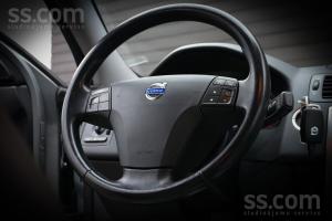 Volvo S40 2009 in Riga, with an engine capacity of 2.00 L and mileage of 356 thousand km for 4790 €, photo 7 on AUTOMOTO.COM.LV